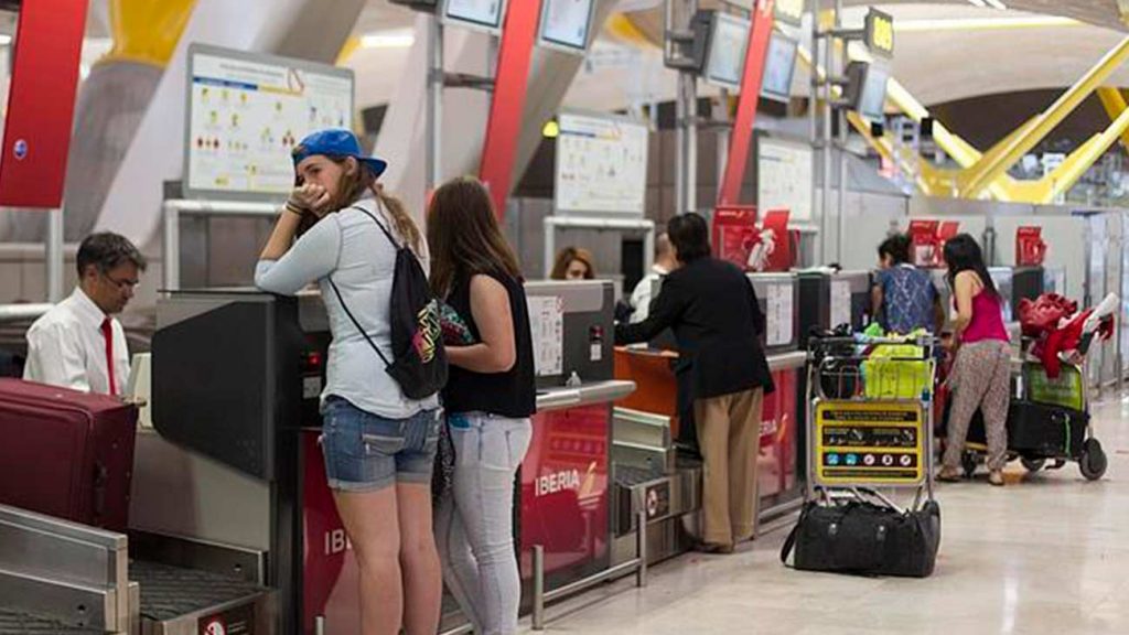 Aena informa | Nueva convocatoria de empleo para cubrir 38 plazas en Madrid