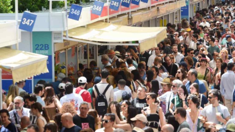 La Feria del Libro de Madrid 2026 ya tiene fecha: horarios, autores y ...